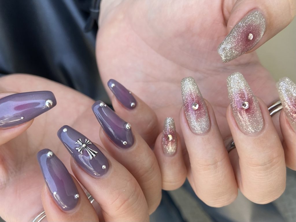 【chihiro】cheek nail | 天神のネイルサロン【アイネイルズ天神大名店】